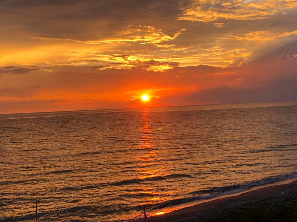 Home - Golden Sunset Beach Resort